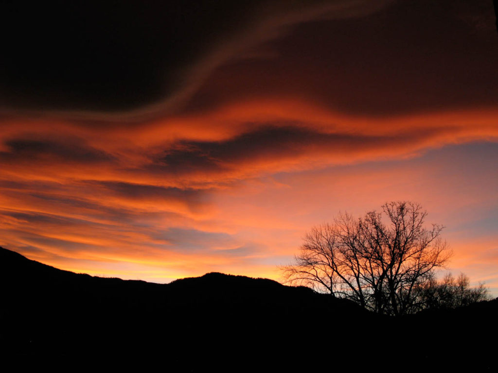 Sunset over flatirons in Boulder Colorado | Photography G